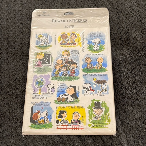 Peanuts | Other | Vintage New Pack Of 8 Sheets Snoopy Peanuts Reward ...
